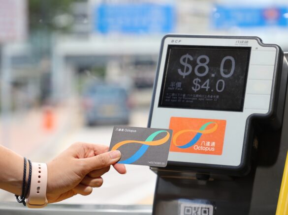 Octopus Card for Tourist: Where to buy, Top-up & How to add Octopus ...