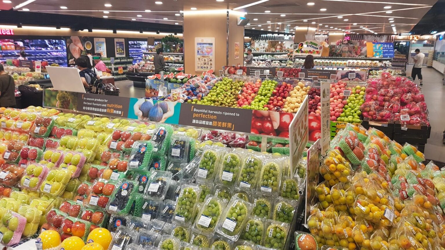 Citygate Outlets Mall in Tung Chung: Completet Guide to The Largest ...